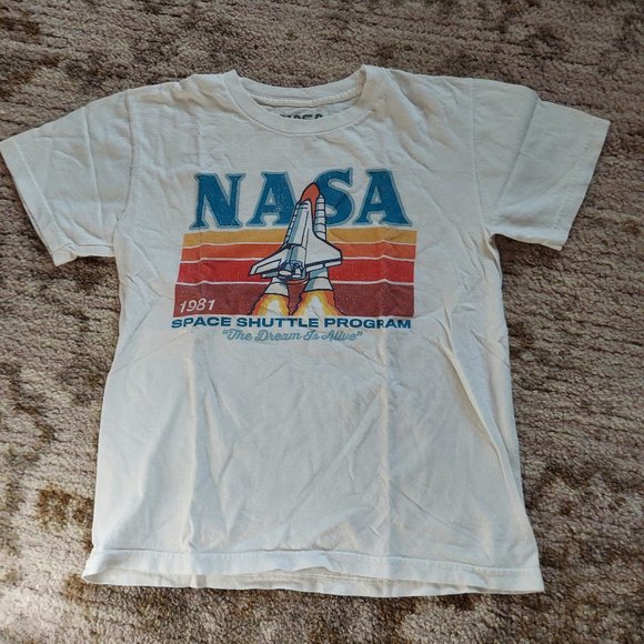 Nasa | Shirts & Tops | Nasa Space Shuttle White Tee | Poshmark